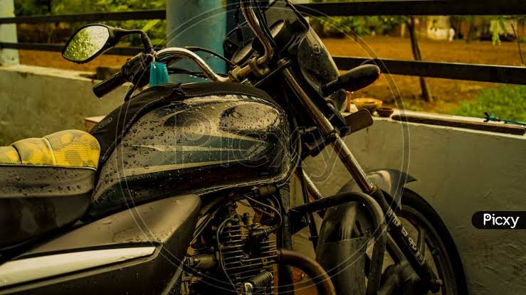 Everything You Need to Know About the Bajaj Platina Bike - Bike details